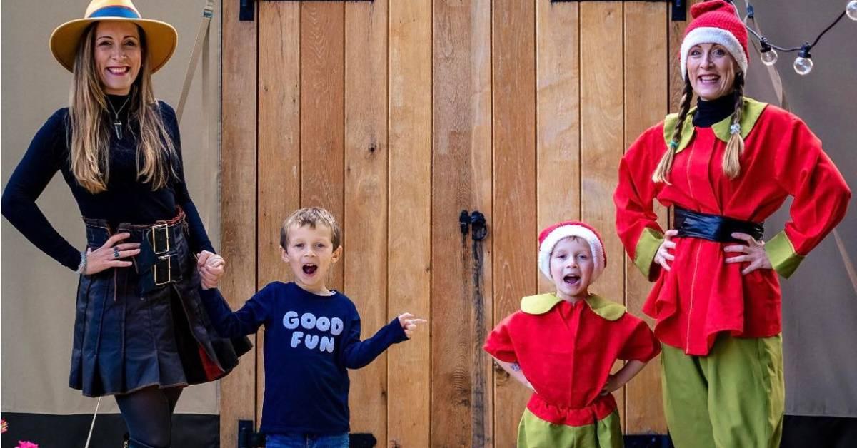 Santa's Chief Elf Tinsel invites good boys and girls to be fellow elves ...