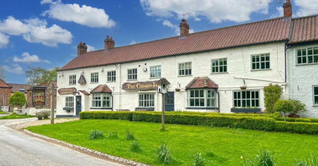 Crown Inn at Roecliffe set to re-open under previous owners